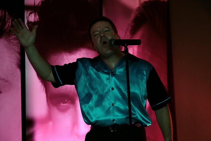 Gallery The UK's Top 50s and 60s Tribute Acts Show Singer Artiste ...